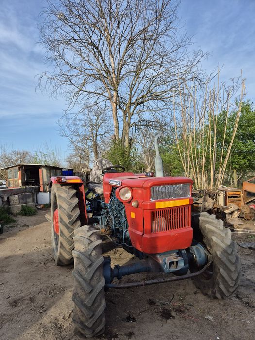 Tractor U445 4×4 Cervenia • OLX.ro