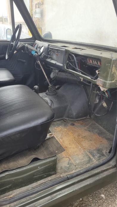 Aro 243 3 usi diesel Stana • OLX.ro