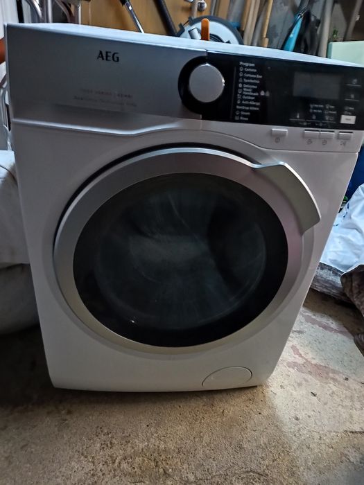 Пералня AEG със Сушилня на Части гр. Варна Спортна зала • OLX.bg