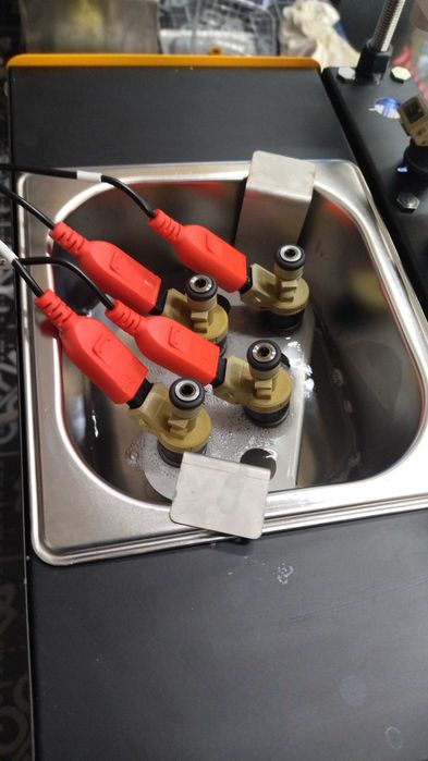 Тестване и почистване на PFI и GDI бензинови дюзи (инжектори) гр. София ...