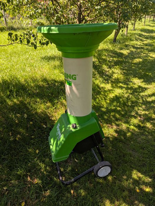 Tocator de mere crengi resturi vegetale Viking Turda • OLX.ro