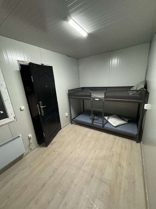 Vand container maritim de 12 m dormitor Ilfov Otopeni • OLX.ro