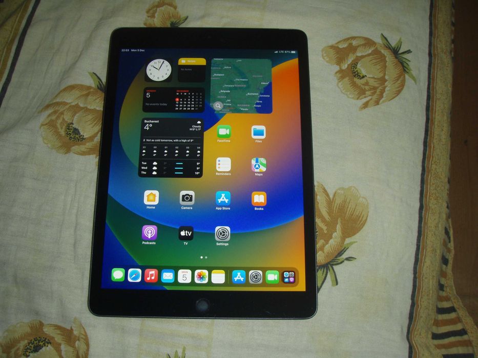 Apple Ipad 10.2 (2019) 7th gen A2198 32Gb Wi-Fi + GSM Baltita • OLX.ro