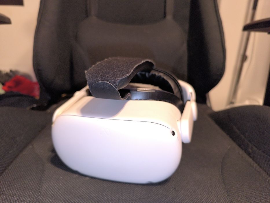 Ochelari VR Meta Quest 2 128Gb Slobozia • OLX.ro