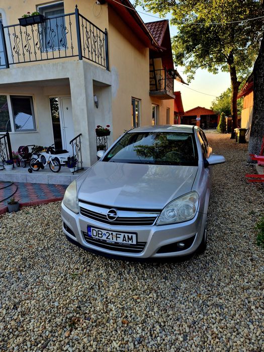 ASTRA H 2007 1.3CDTI Croitori • OLX.ro