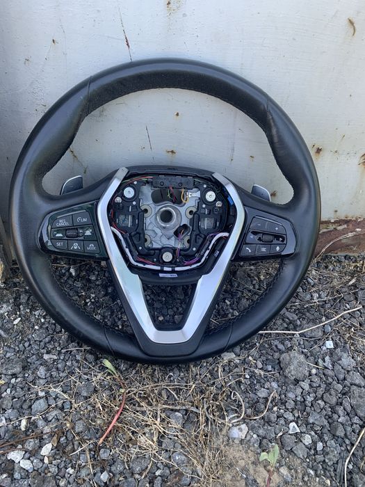 Volan bmw g30 g31 seria 5 lci cu vibrati Timisoara • OLX.ro