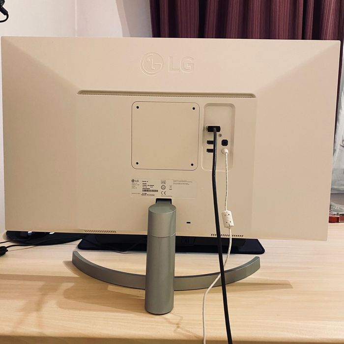 Monitor 4k LG 27UL600-W HDR Cluj-Napoca • OLX.ro