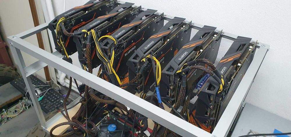 Rig mining/rig minat ETH 6x Gigabyte RX Vega 56 8GB ~270MH/s Bucuresti ...