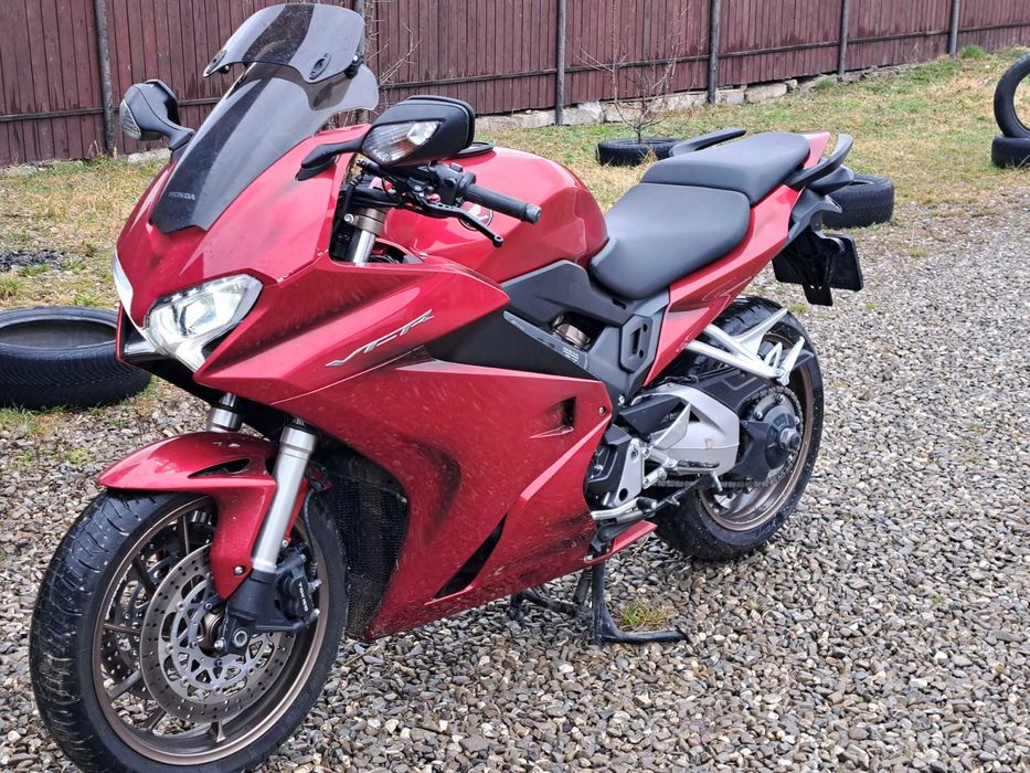 HONDA VFR 800 2017 Miercurea-Ciuc • OLX.ro