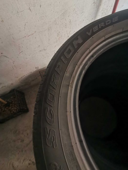 Продавам четири броя летни гуми 235/55/18 втора употреба гр. Плевен ...