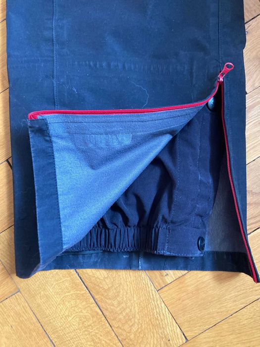 Pantaloni trekking damă Norrona Narvik, Goretex, Softshell Brasov • OLX.ro
