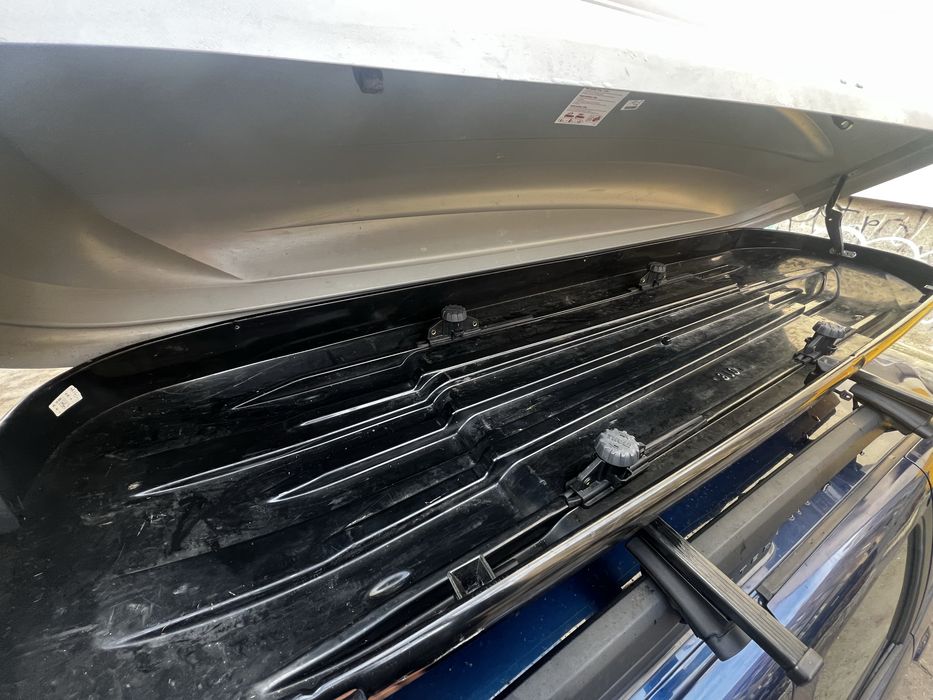 THULE Pacific 700 portbagaj auto Cluj-Napoca • OLX.ro