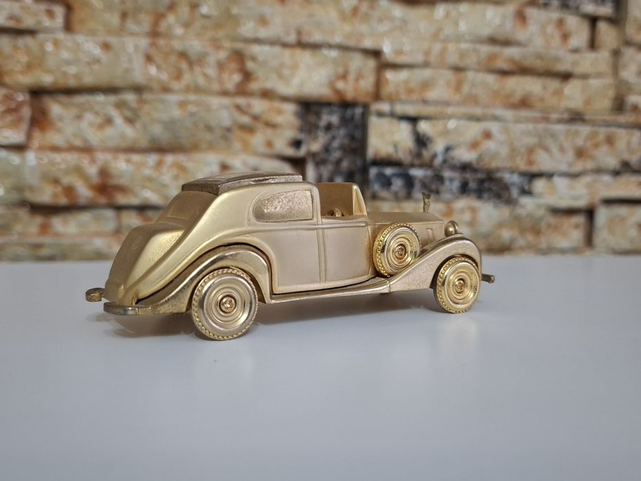 Masinuta miniaturala Rolls Roys cu Ceas - 75 lei Galati • OLX.ro