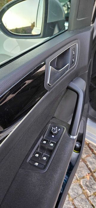 Volkswagen Touran Highline 2.0 TDI DSG, Euro 6, 2016, 5 locuri Alba Iulia • OLX.ro