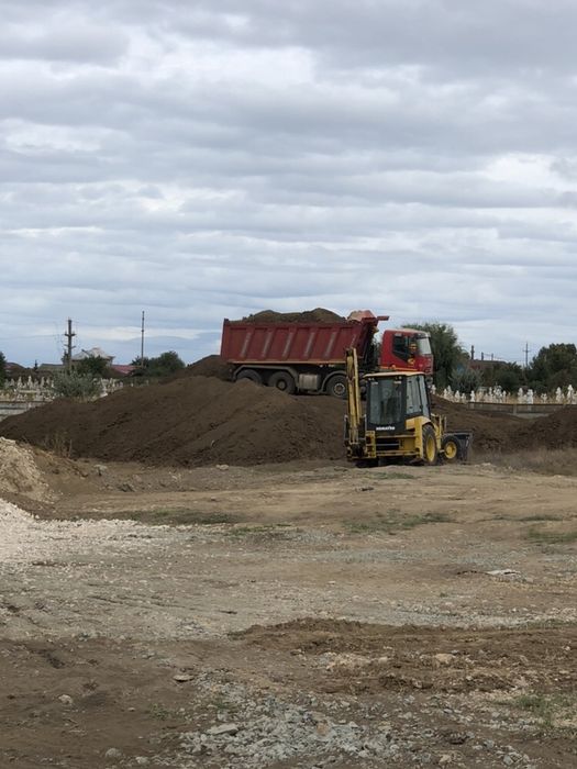 Mranita îngrășământ Pamant vegetal Pamant grădina Constanta • OLX.ro