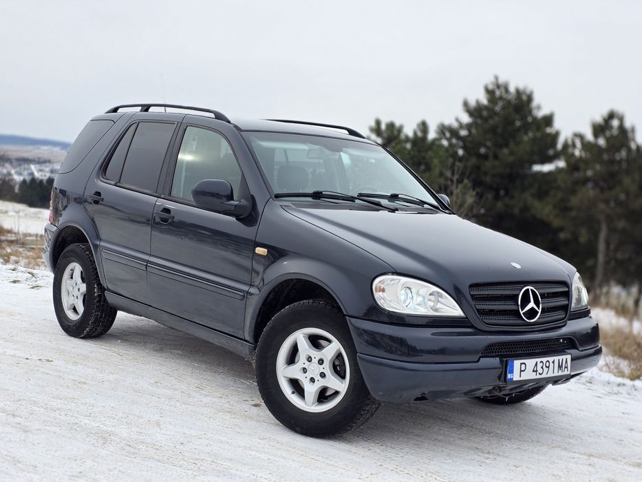 Mercedes ML270cdi Automat 4x4 Botosani • OLX.ro
