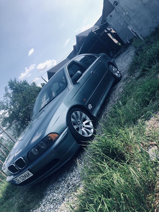 BMW e39 facelift 525d manual an 2002 Mosna • OLX.ro