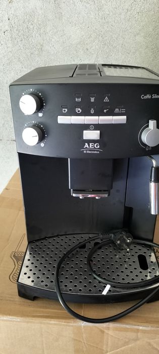 Кафемашина AEG 1 гр. Плевен Мара Денчева • OLX.bg