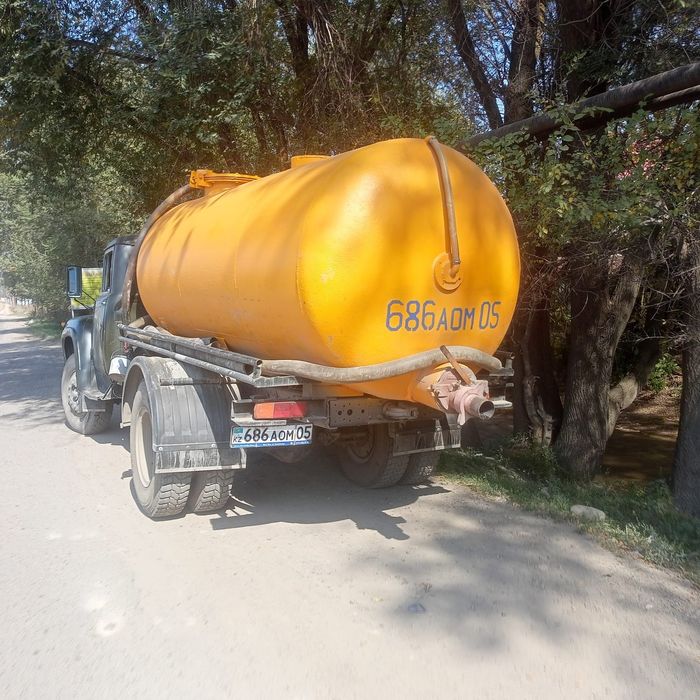 ЗИЛ 130 ассенизатор 8 кубов: 5 500 000 тг. - Коммунальная техника Иргели на Olx