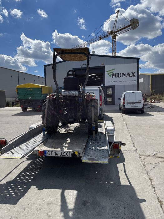 Platforma auto de inchiriat 24 /7 cu 2 axe /2000kg/2700kg masa maxima ...