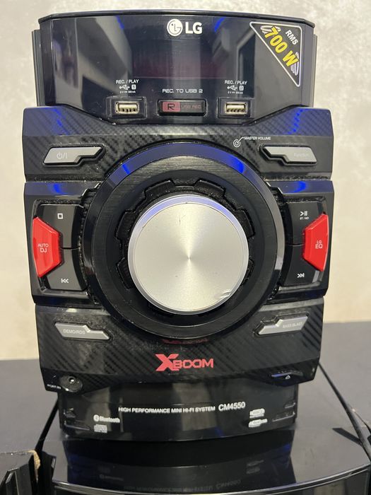 Vand sinstem audio LG CD Player tuner FM USB Combina 220W Alexandru cel ...