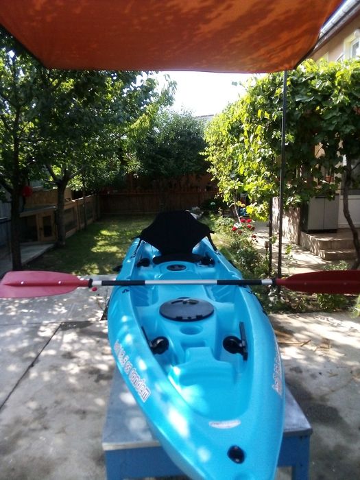 Caiac NOU profesional lacuri mare rauri pescuit 3 locuri montaj motor ...