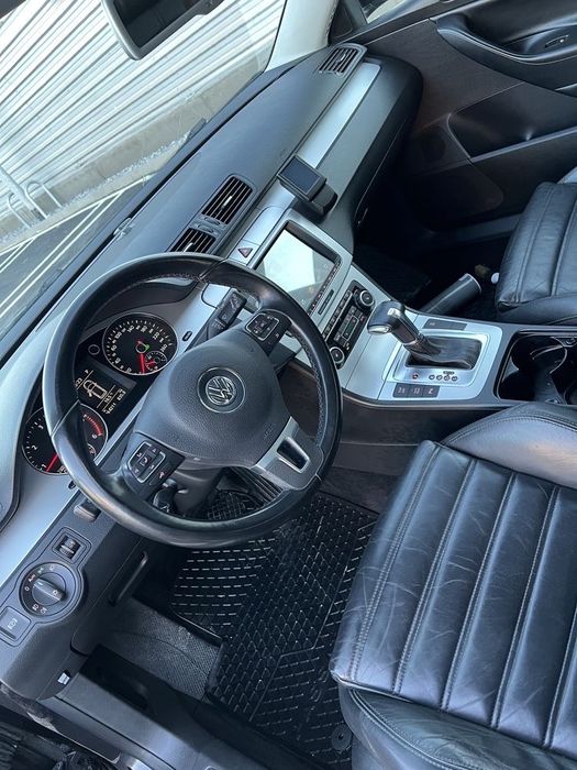 Volkswagen Passat B6 R-line 4motion 2010 Suceava • OLX.ro