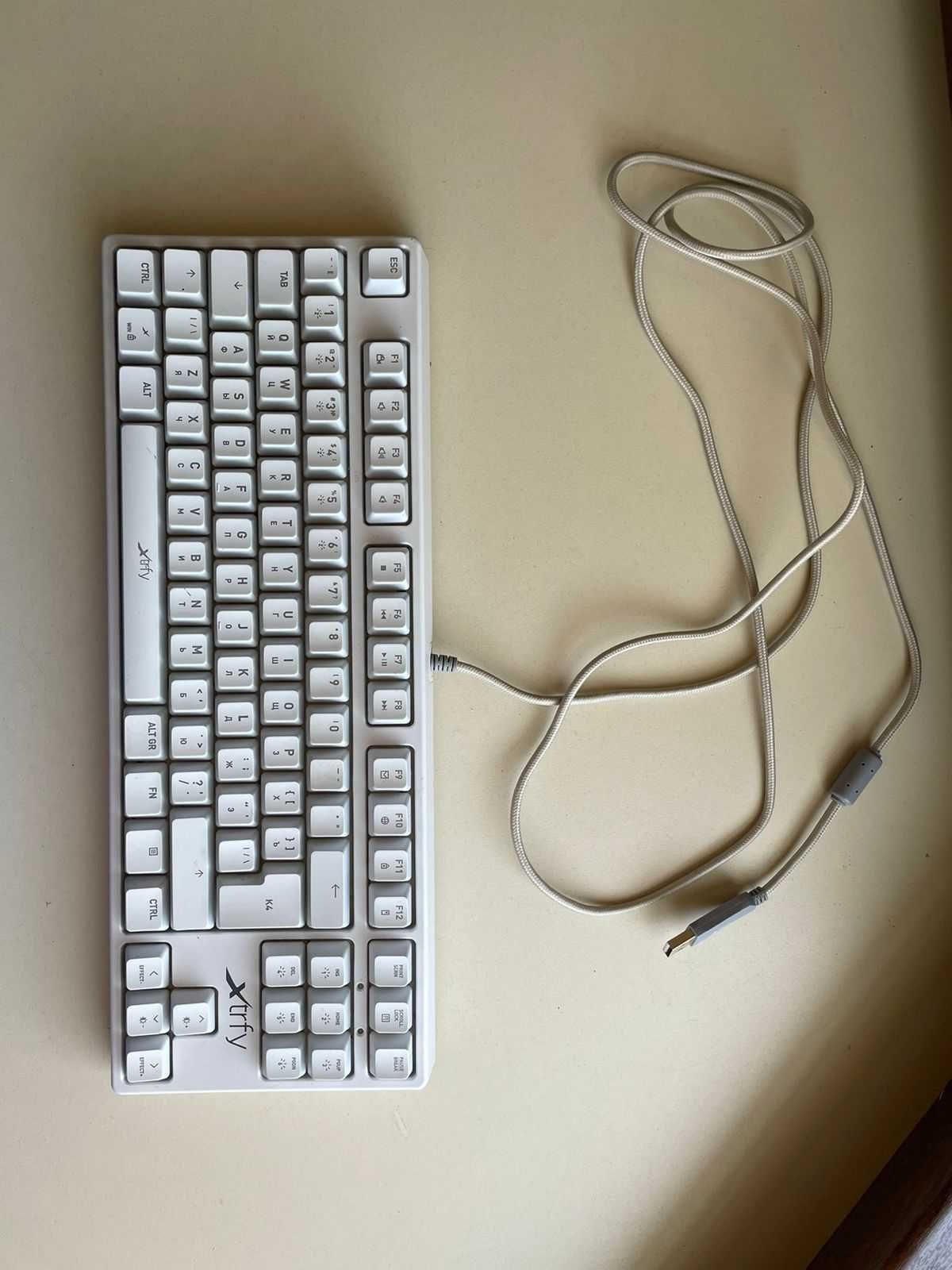 Б/У Игровая белая механическая клавиатура Xtrfy k4 Rgb Tkl White: 10 ...