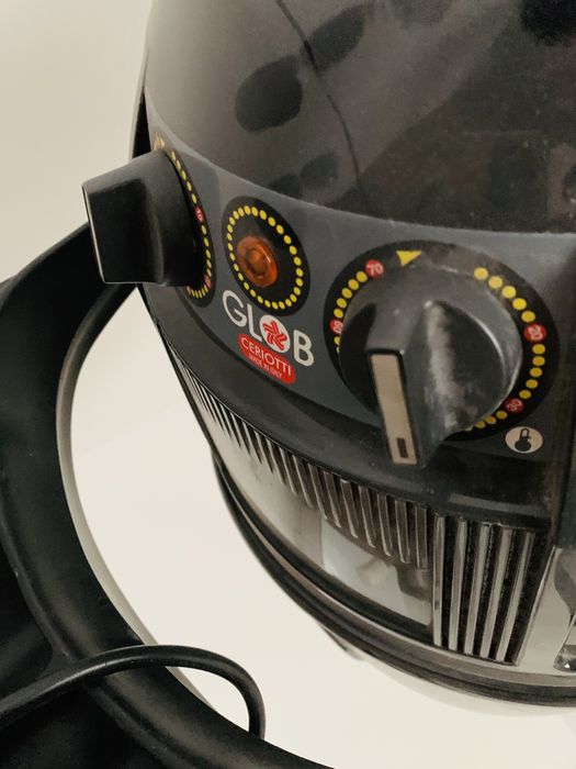 Casca Coafor Profesionala Glob Ceriotti Sascut • OLX.ro