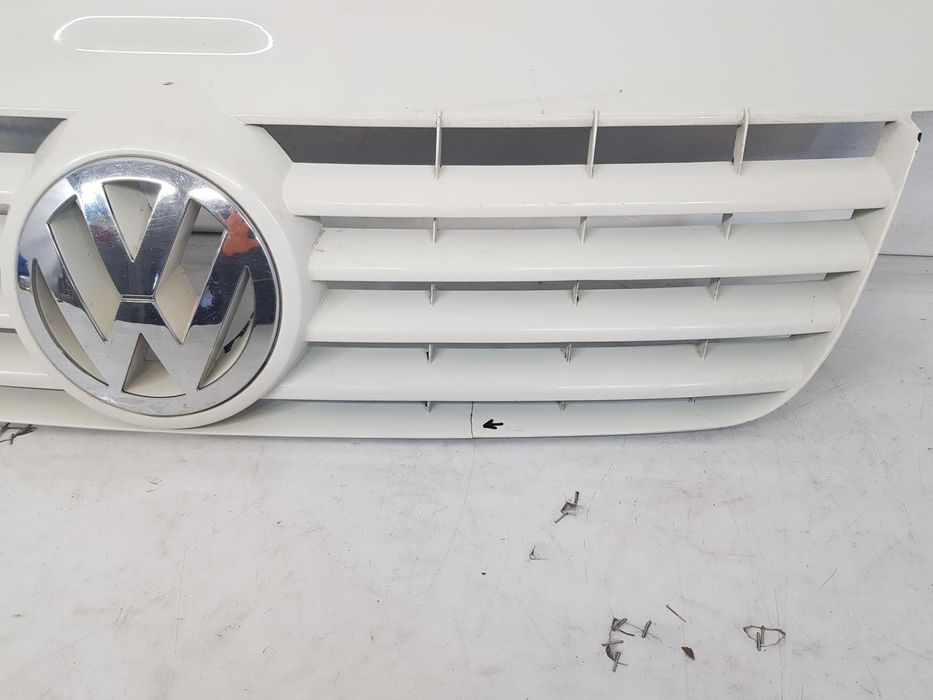 Grila radiator VW Transporter T4 Caravelle Multivan dupa 2004 Popesti ...