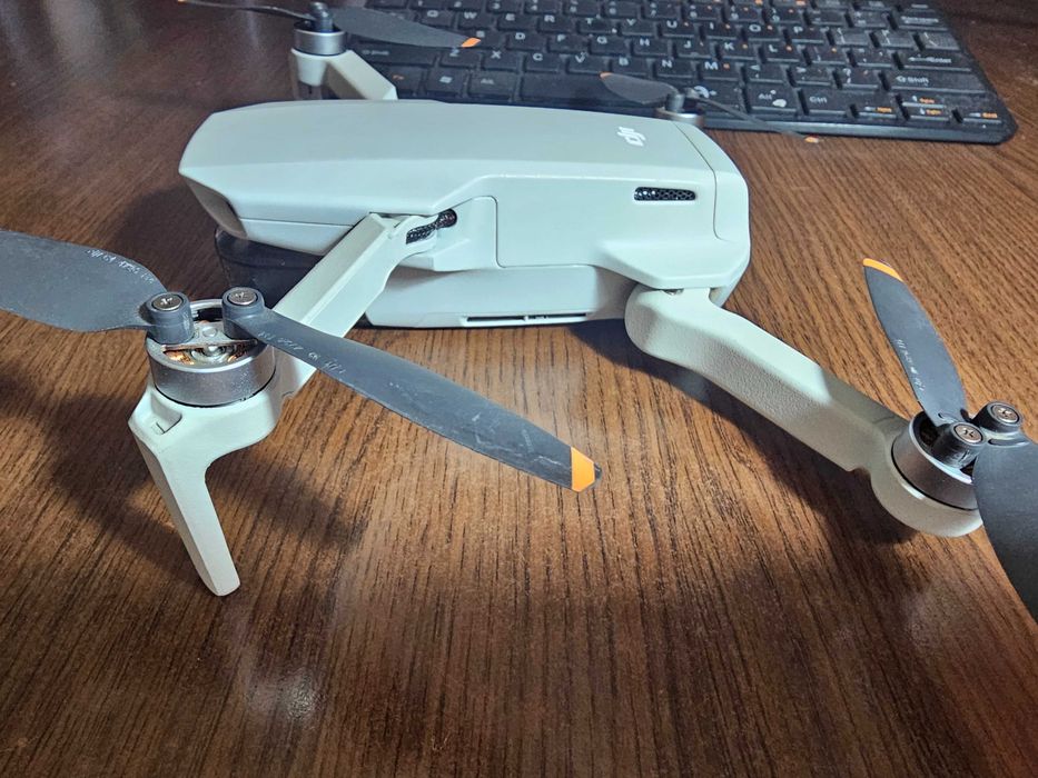 Drona DJI Mini 2 SE Constanta • OLX.ro