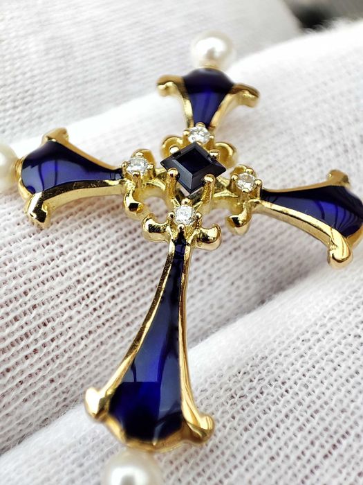 Faberge Cruciulita Cruce Aur 18K Email Diamante Safir Perle Model Usa ...
