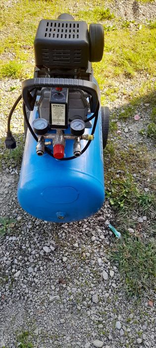Compresor aer Airmaster 50 litri Rosia • OLX.ro