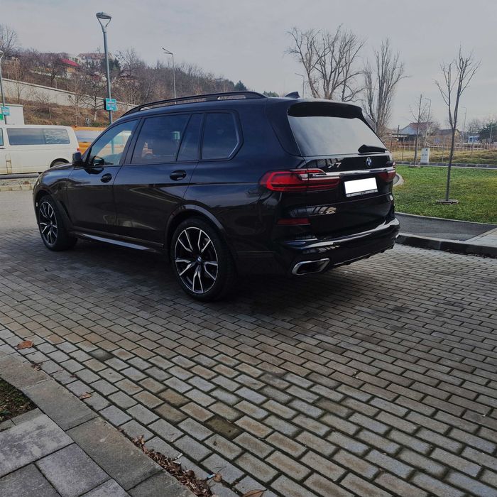 BMW X7 xDrive50i, Pachet M, Negru, 2019 Oradea • OLX.ro