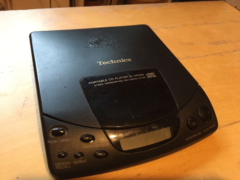 Technics Cd Player portabil Blidari • OLX.ro