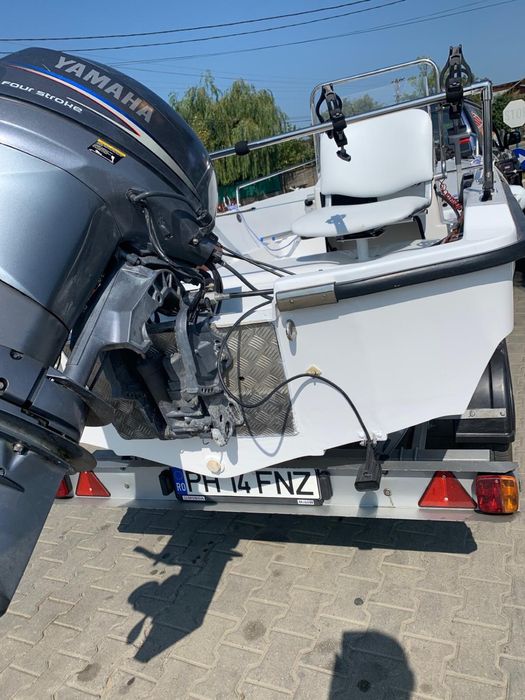 Barca Elan GT435F Urlati • OLX.ro