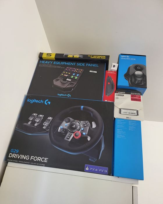 Logitech G29 + Side Panel Saitek + Schimbator G29 + Suport Volan Giroc ...