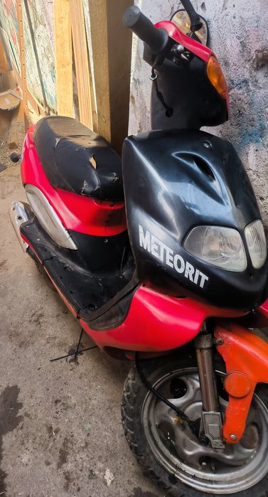 Vand scuter meteorid 50c Oradea • OLX.ro