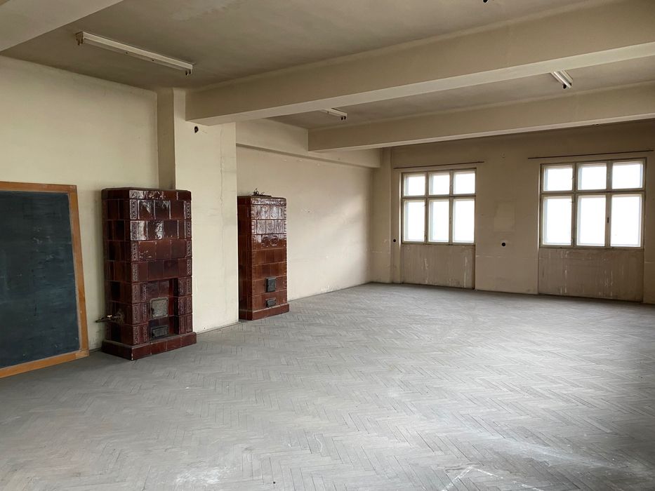 Închiriere spații birouri , parcare 20 locuri, bd-ul Victoriei Sibiu ...