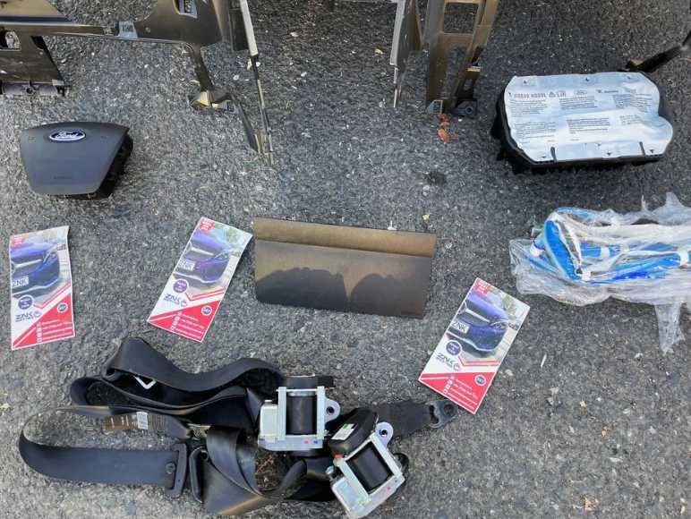 FORD KUGA kit airbag / volan / plansa de bord / set centuri / cortine ...