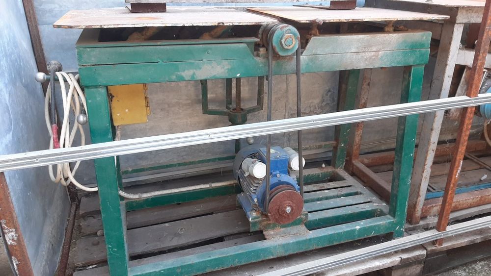 Abric 220V și Circular 380V pret pe bucată Negociabil Barlad • OLX.ro