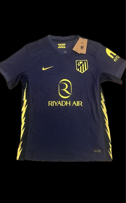 Tricou atletico madrid Bucuresti Sectorul 3 • OLX.ro