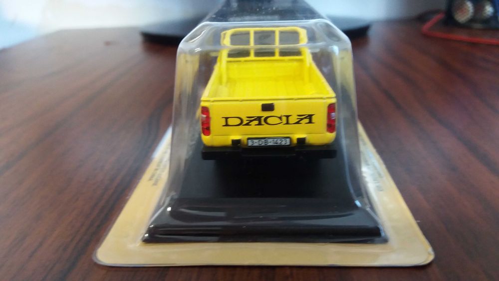 Macheta DACIA 1304 PICK-UP 1981 - DeAgostini Masini de Legenda, 1/43 ...