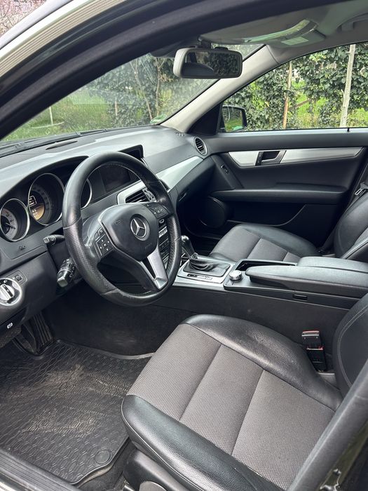 Mercedes C250 4MATIC S204 Facelift Eforie Nord • OLX.ro