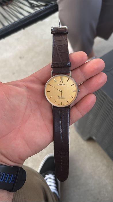 Ceas Omega vechi vand urgent Medias • OLX.ro
