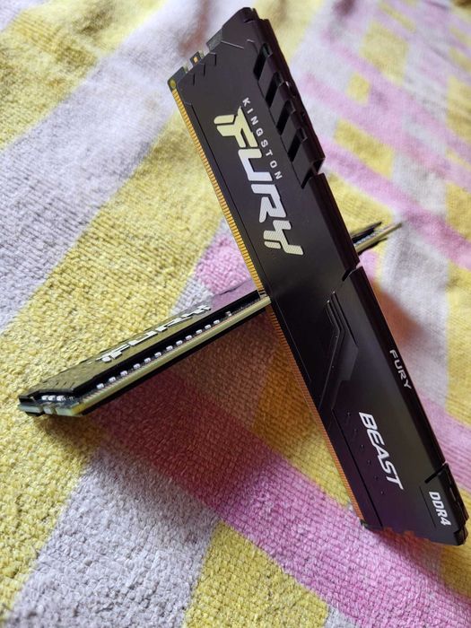 Memorie Kingston FURY Beast, 16GB DDR4, 3200MHz CL16, Dual Channel Kit Topolovatu Mare • OLX.ro