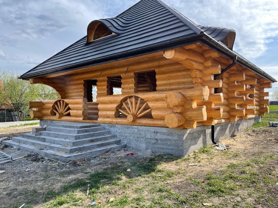 Constructii Cabane Case Lemn Rotund Bustean Campulung Moldovenesc • OLX.ro