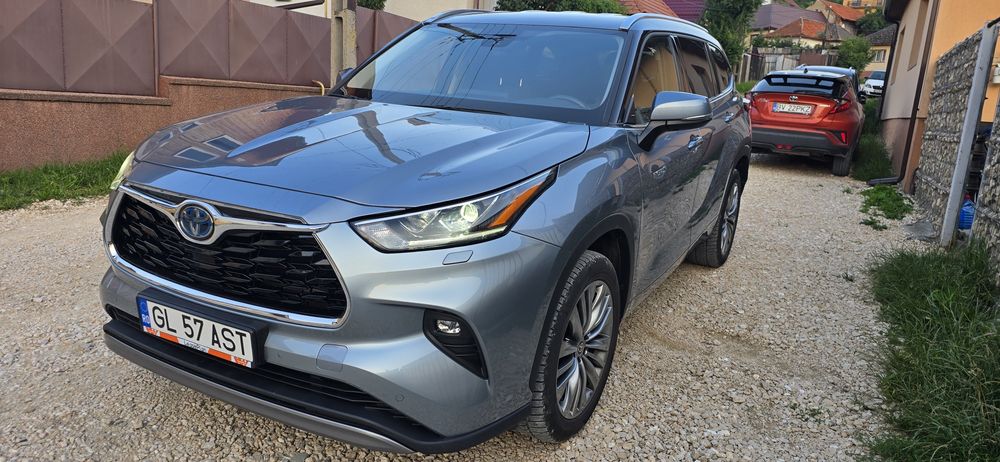 Toyota highlander 7 locuri hybrid 2022 80000km avariata reparata Sacele ...