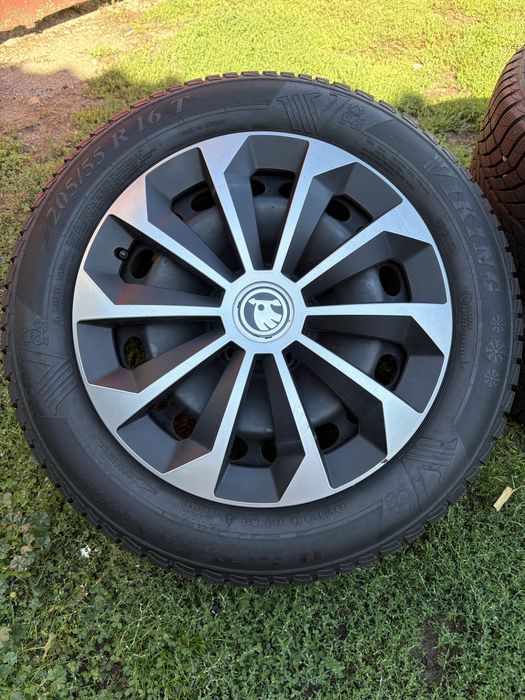 Anvelope Roti Jante skoda volkswagen audi Rosu • OLX.ro