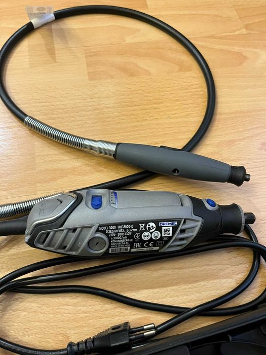 Dremel 401793 polizor drept electric 230 V | 130 W | 10000 - 33000 RPM ...